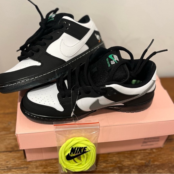 Nike | Shoes | Nike Sb Pidgeon Dunk Low Staple Panda | Poshmark
